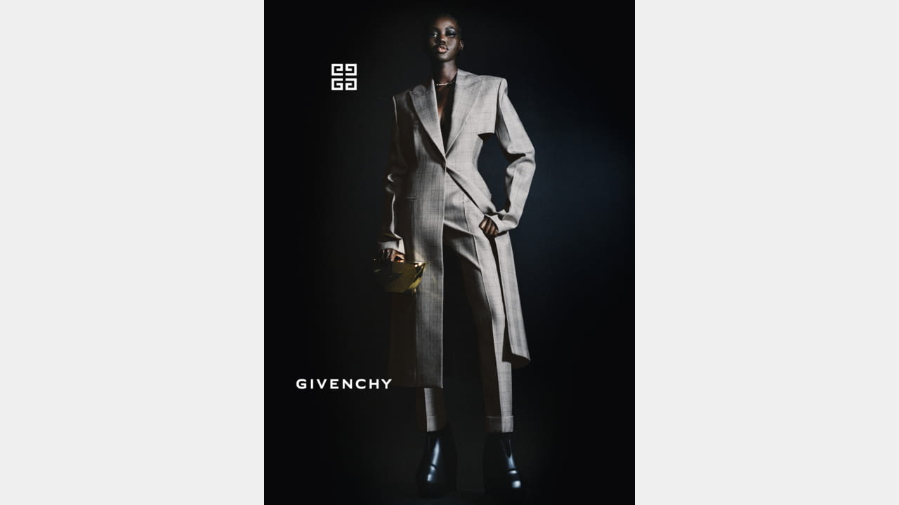 The article: GIVENCHY REVEALS NEW ADVERTISING CAMPAIGN FOR FALL-WINTER 2021