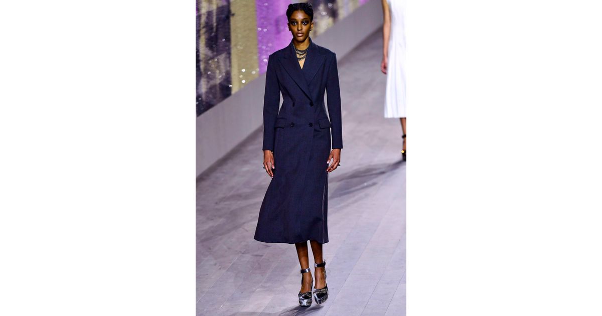 Christian Dior SS23 couture #17 - Tagwalk: The Fashion Search Engine