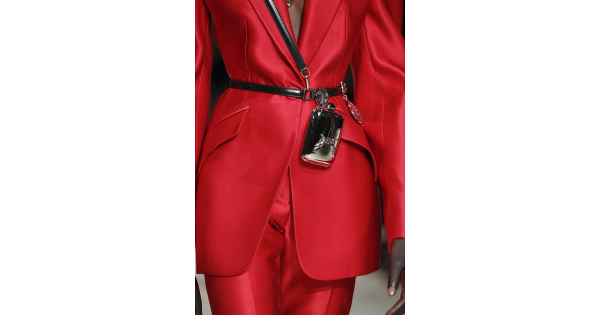 Alexander McQueen FW20 womenswear accessories #46 - Tagwalk: The ...