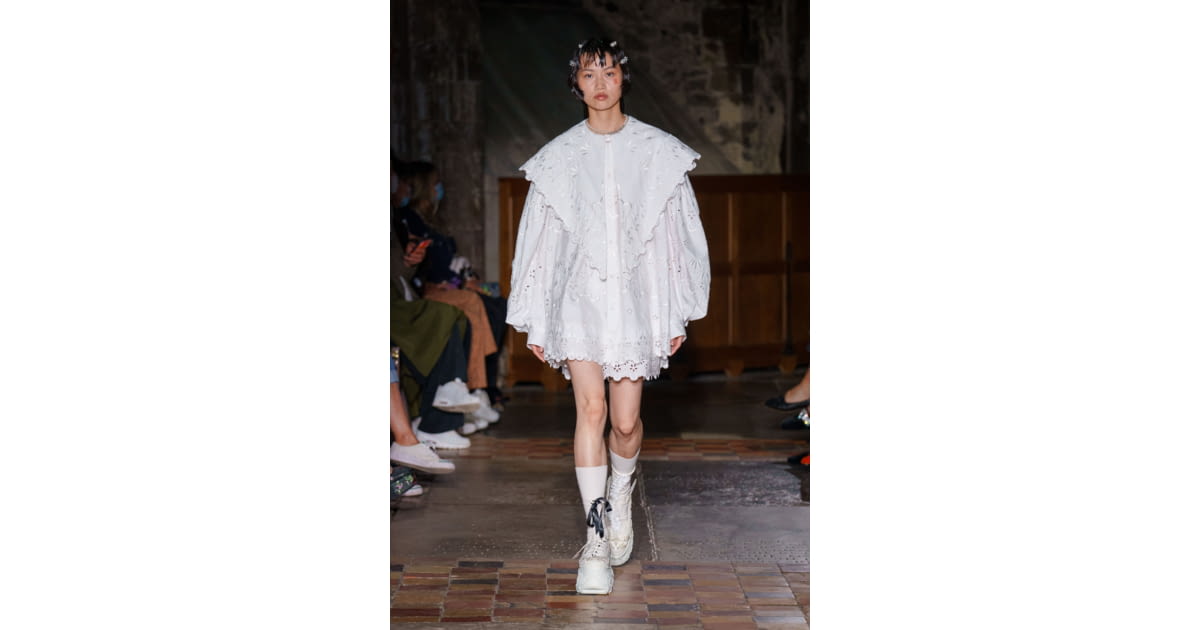 Simone Rocha SS22 womenswear #5 - Tagwalk: The Fashion Search Engine