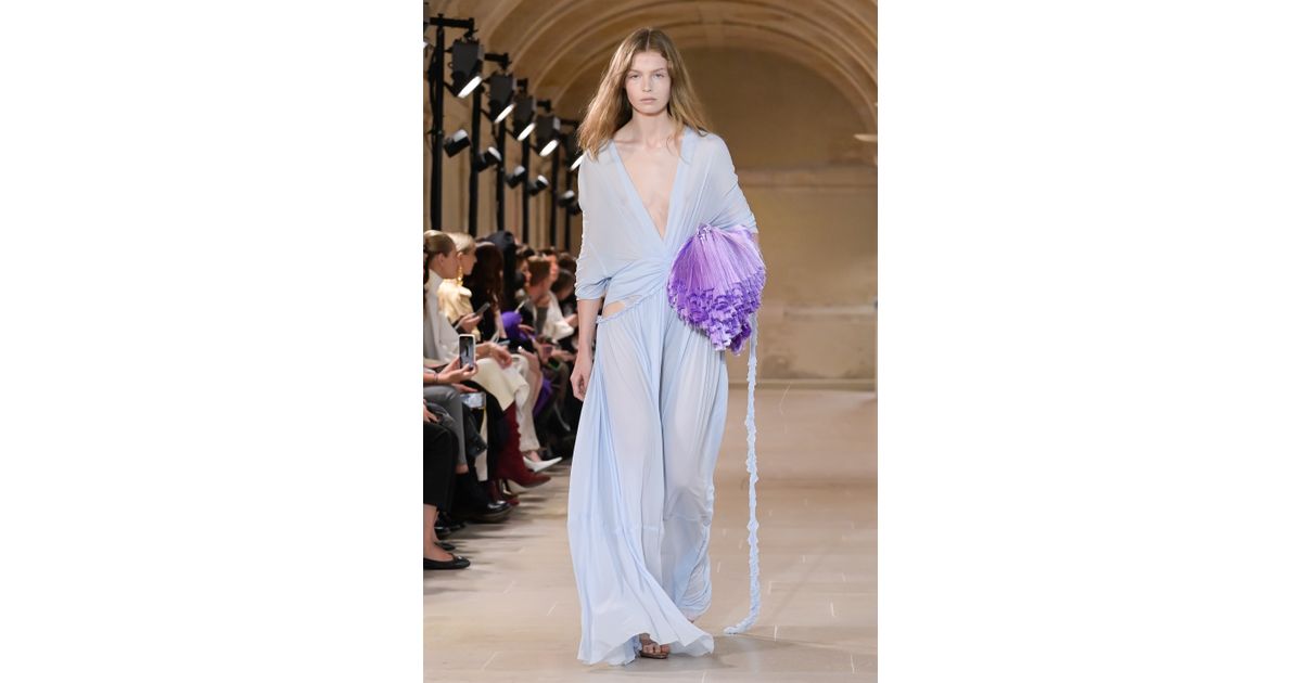 Victoria Beckham SS23 womenswear #13 - Tagwalk: The Fashion Search Engine