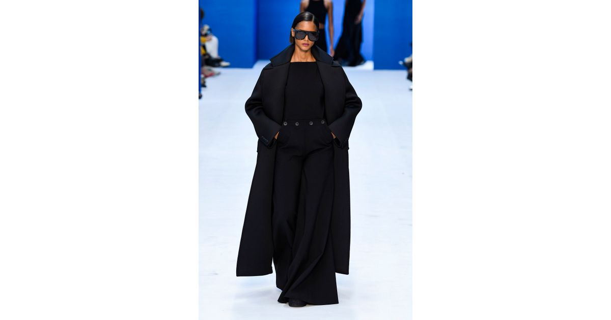 Max Mara SS23 womenswear #42 - Tagwalk: The Fashion Search Engine