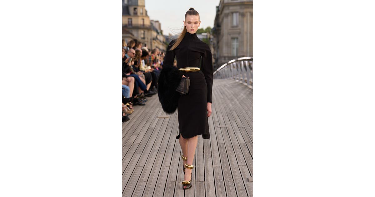 Alaïa SS24 womenswear #44 - Tagwalk: The Fashion Search Engine