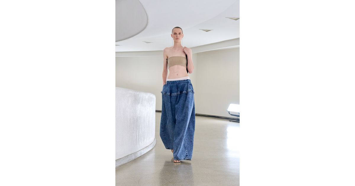 Alaïa Spring-Summer 2025 womenswear #9 - Tagwalk: The Fashion Search Engine