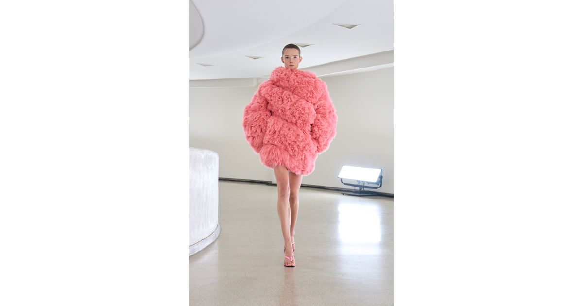 Alaïa Spring-Summer 2025 womenswear #12 - Tagwalk: The Fashion Search ...