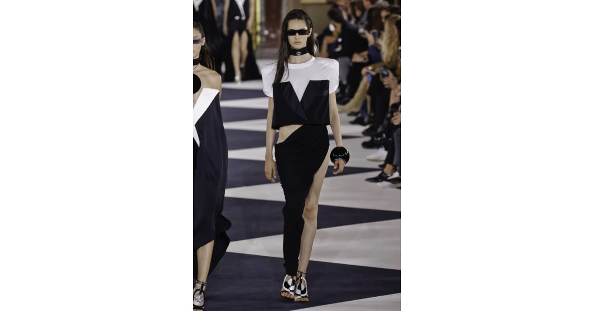 Balmain SS20 女装 #101 - The Fashion Search Engine - TAGWALK