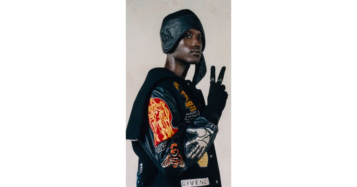 L'article : FOR SPRING 2023, GIVENCHY PRESENTS THE CAPSULE COLLECTION ...