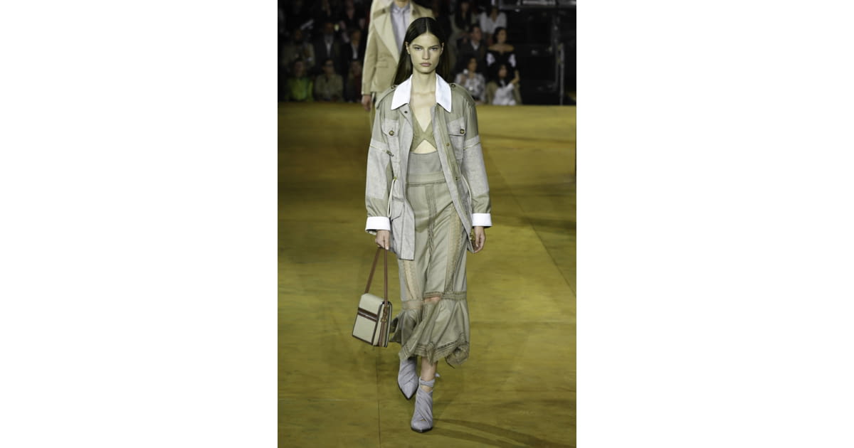 Burberry SS20 womenswear #27 - Tagwalk: The Fashion Search Engine