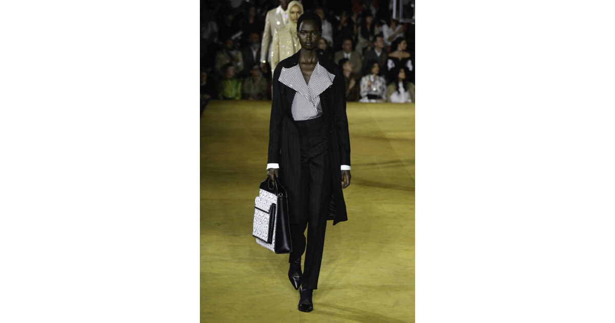Burberry SS20 womenswear #41 - Tagwalk: el buscador de moda