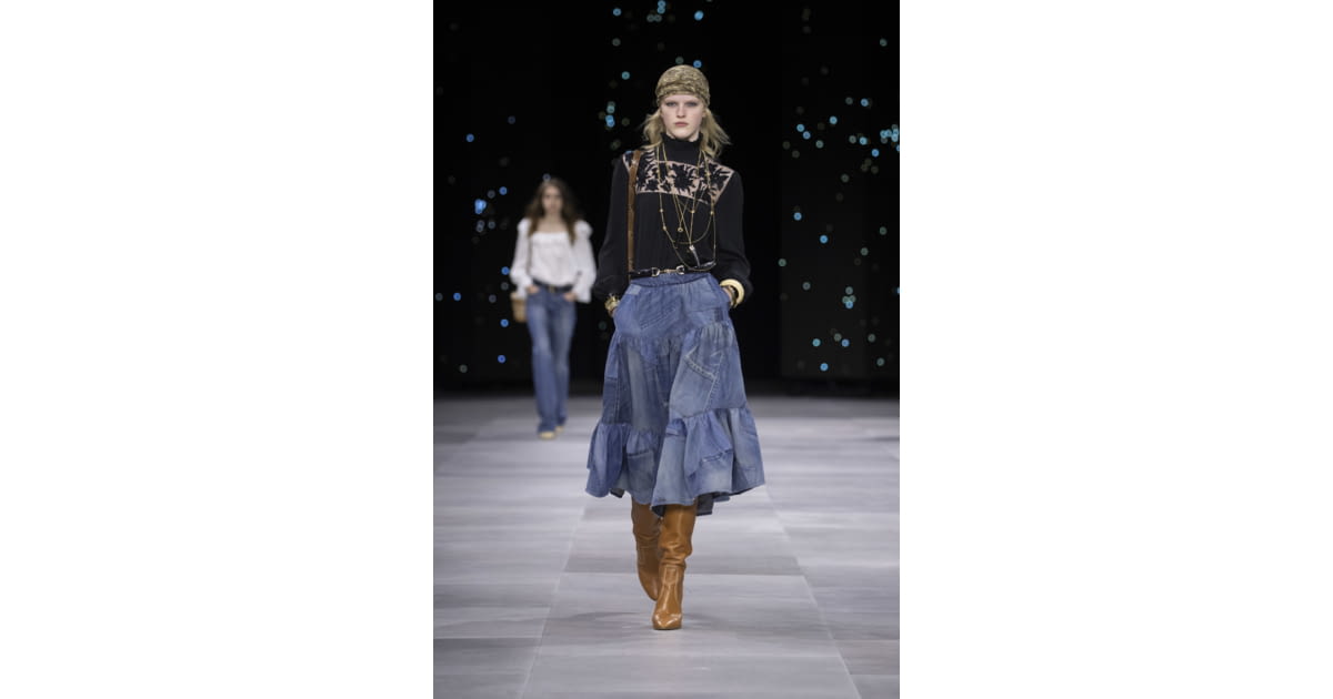 Celine SS20 womenswear #11 - The Fashion Search Engine - TAGWALK