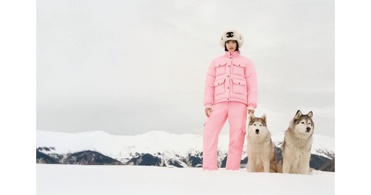 The article: The Chanel Coco Neige 2025-2026 Collection Campaign