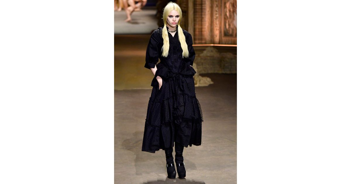 Christian Dior SS23 womenswear #2 - Tagwalk: The Fashion Search Engine