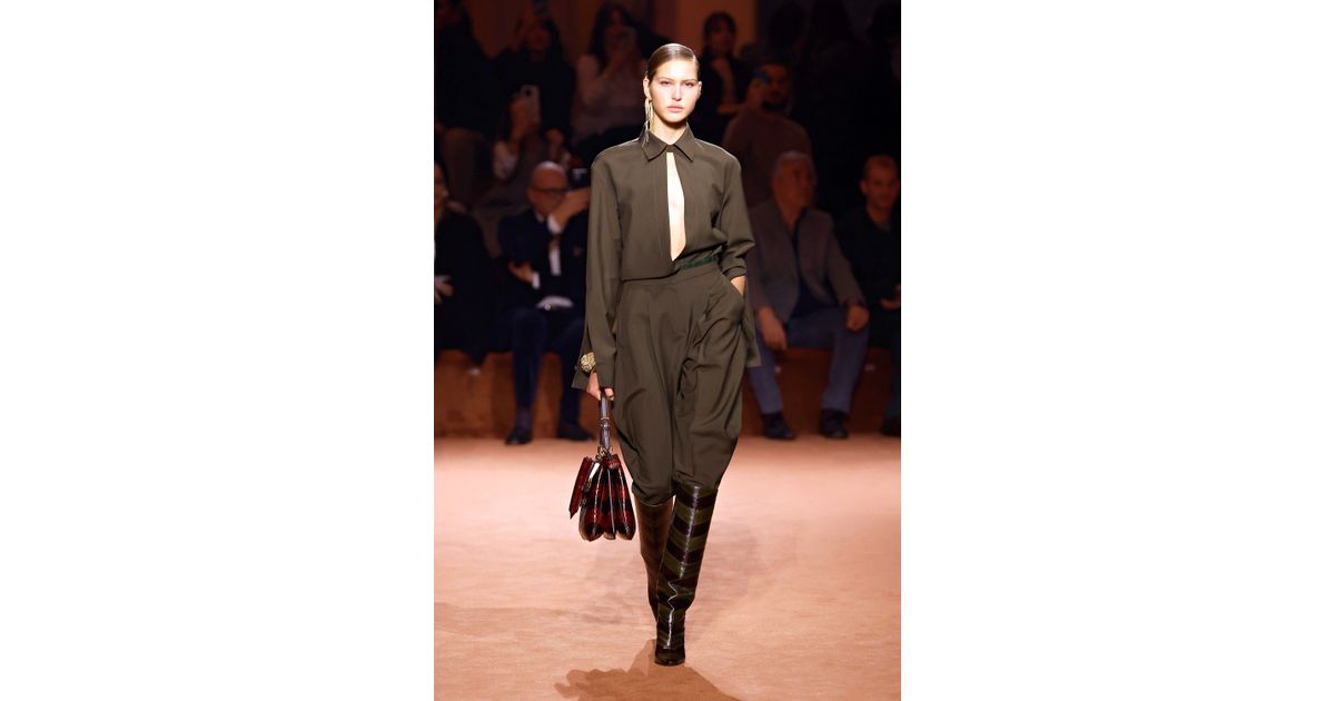 Fendi FW25 womenswear #18 - Tagwalk: The Fashion Search Engine