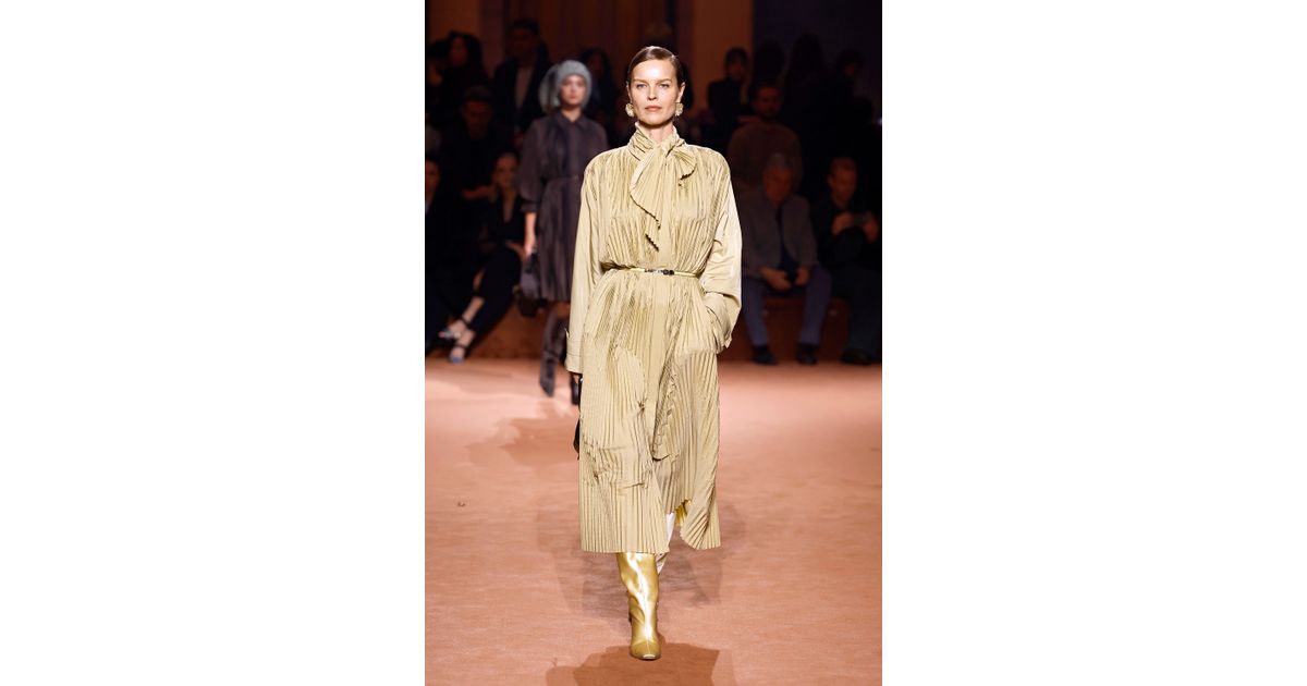 Fendi FW25 womenswear #39 - Tagwalk: The Fashion Search Engine