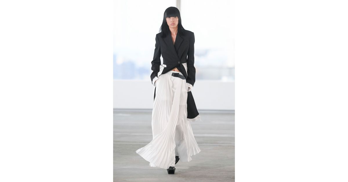 Peter Do SS23 womenswear #54 - The Fashion Search Engine - TAGWALK