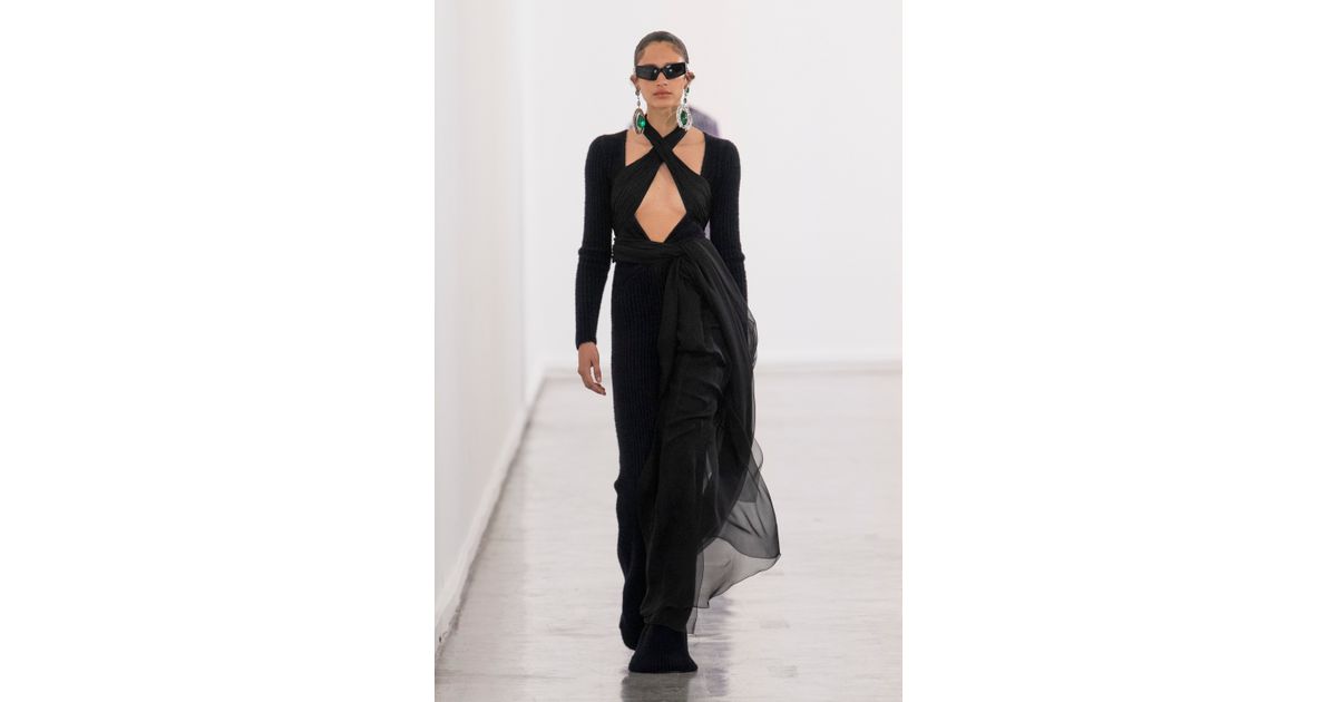 Giambattista Valli FW23 womenswear #27 - Tagwalk: The Fashion Search Engine