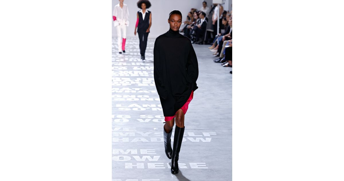 Helmut Lang SS24 womenswear #7 - Tagwalk : Le Moteur de Recherche de la ...