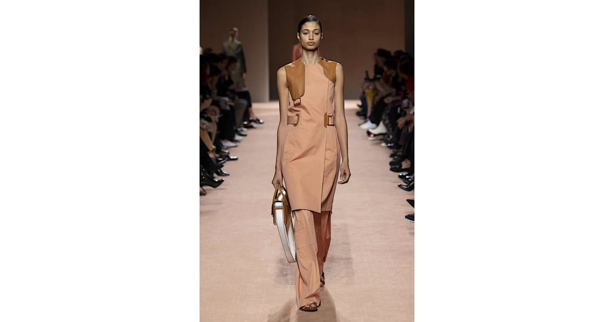 Hermès SS20 womenswear #12 - Tagwalk: The Fashion Search Engine