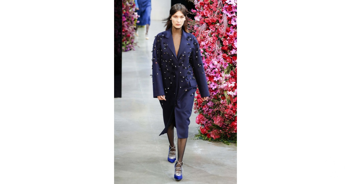 Jason Wu F/W 18 womenswear #14 - Tagwalk: The Fashion Search Engine