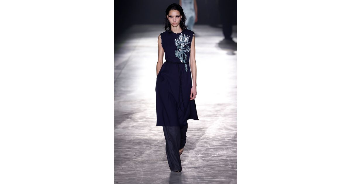 Jason Wu FW24 womenswear #19 - Tagwalk: The Fashion Search Engine