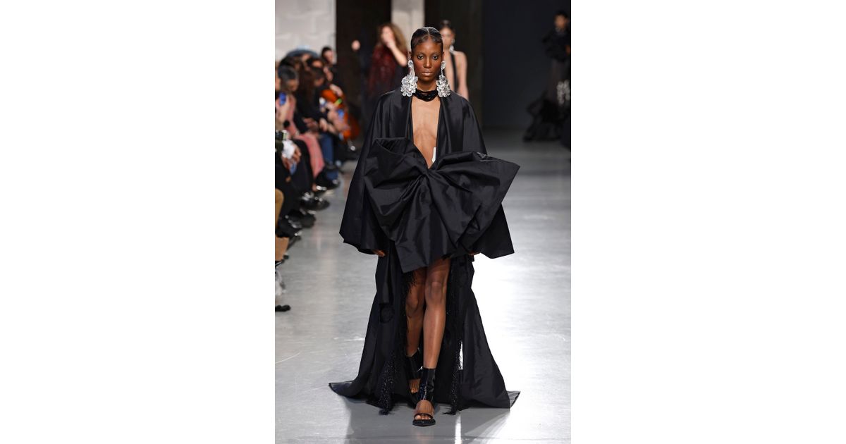 Juana Martin Spring-Summer 2025 couture #25 - Tagwalk: The Fashion ...