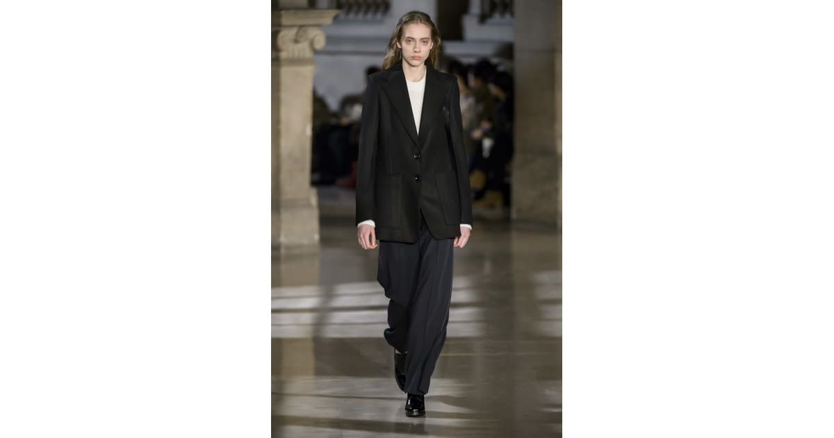 Lemaire F/W 16 womenswear #30 - Tagwalk: The Fashion Search Engine