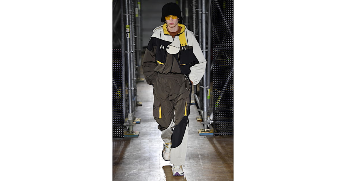 Li Ning FW20 menswear #11 - Tagwalk: The Fashion Search Engine