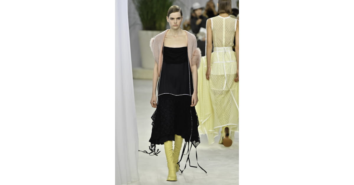 Loewe SS20 womenswear #9 - Tagwalk: The Fashion Search Engine