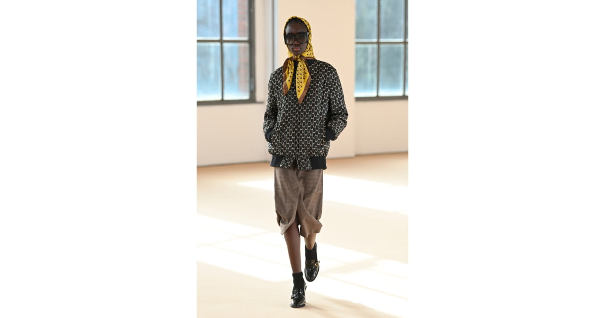 Max Mara FW21 womenswear #15 - The Fashion Search Engine - TAGWALK