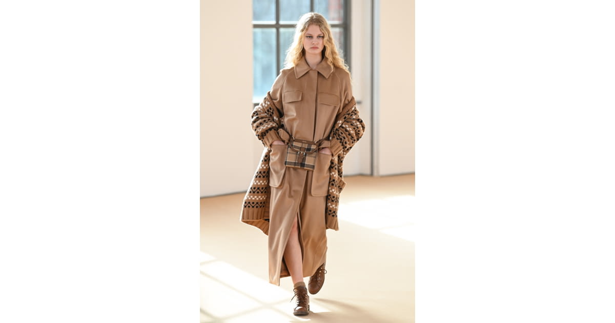 Max Mara FW21 womenswear #20 - The Fashion Search Engine - TAGWALK