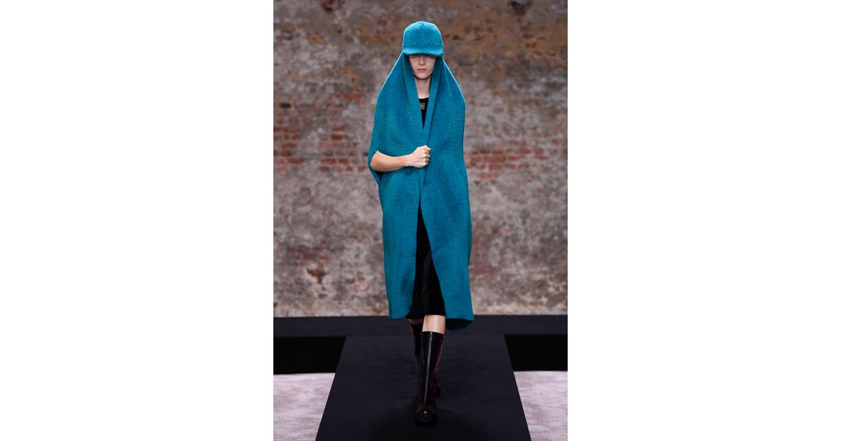 The article: Raf Simons announces Spring/Summer 2023 show on Thursday ...