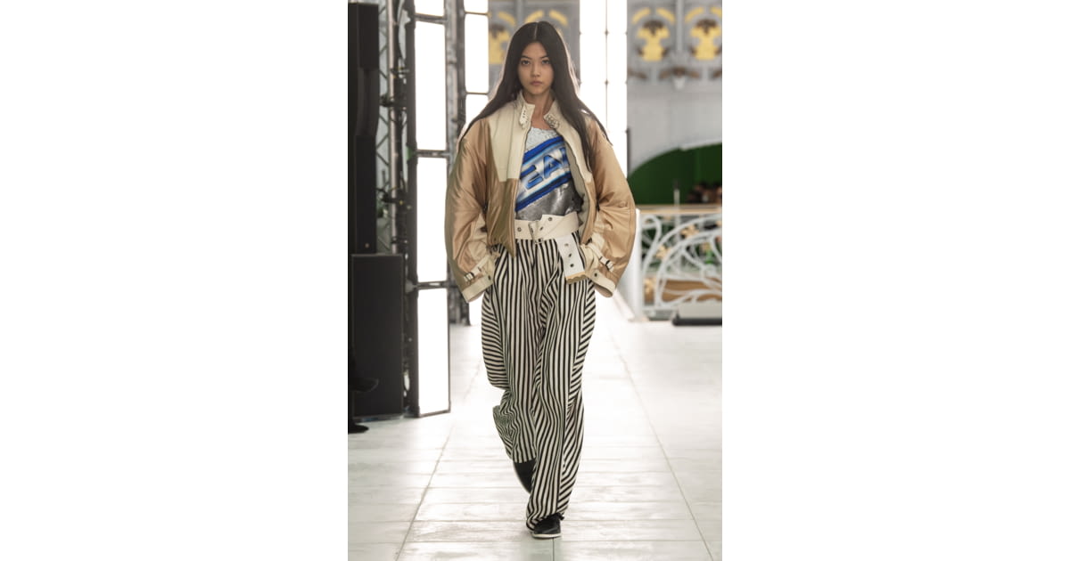 Louis Vuitton SS21 womenswear #11 - The Fashion Search Engine - TAGWALK
