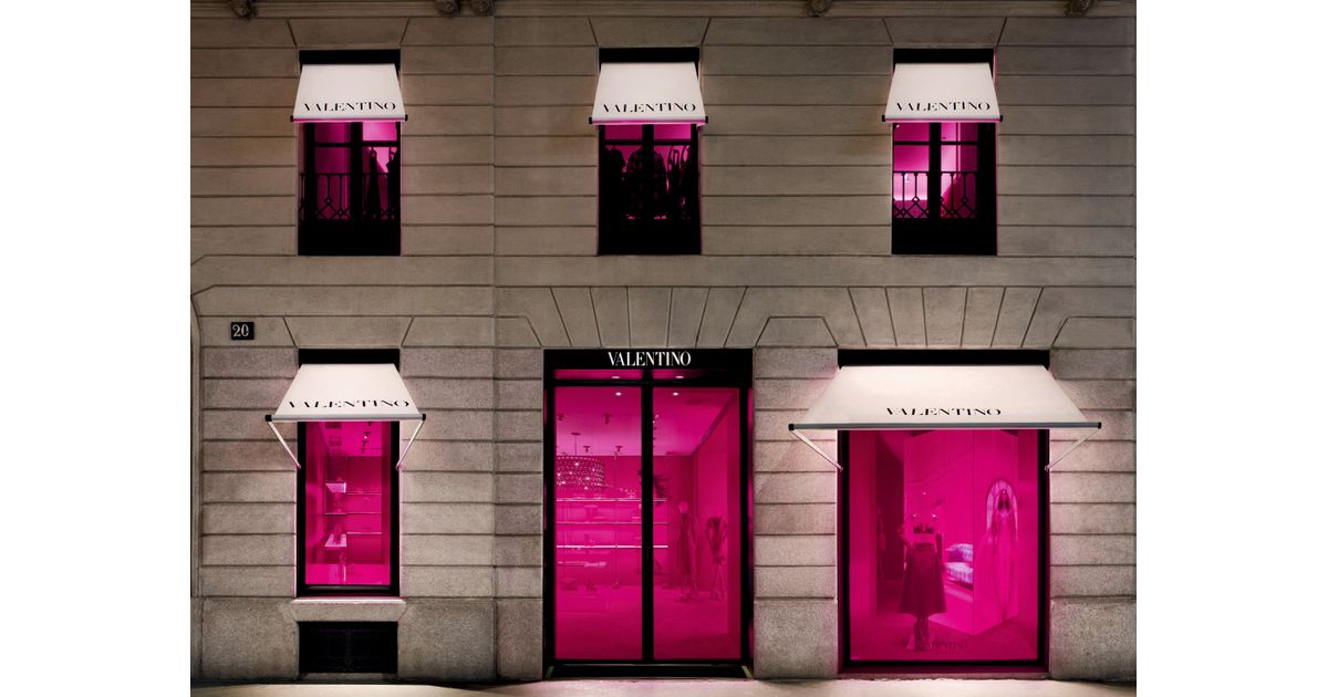 The article: LIGHTS OFF CAMPAIGN: MAISON VALENTINO TURNS LIGHTS OFF IN ...