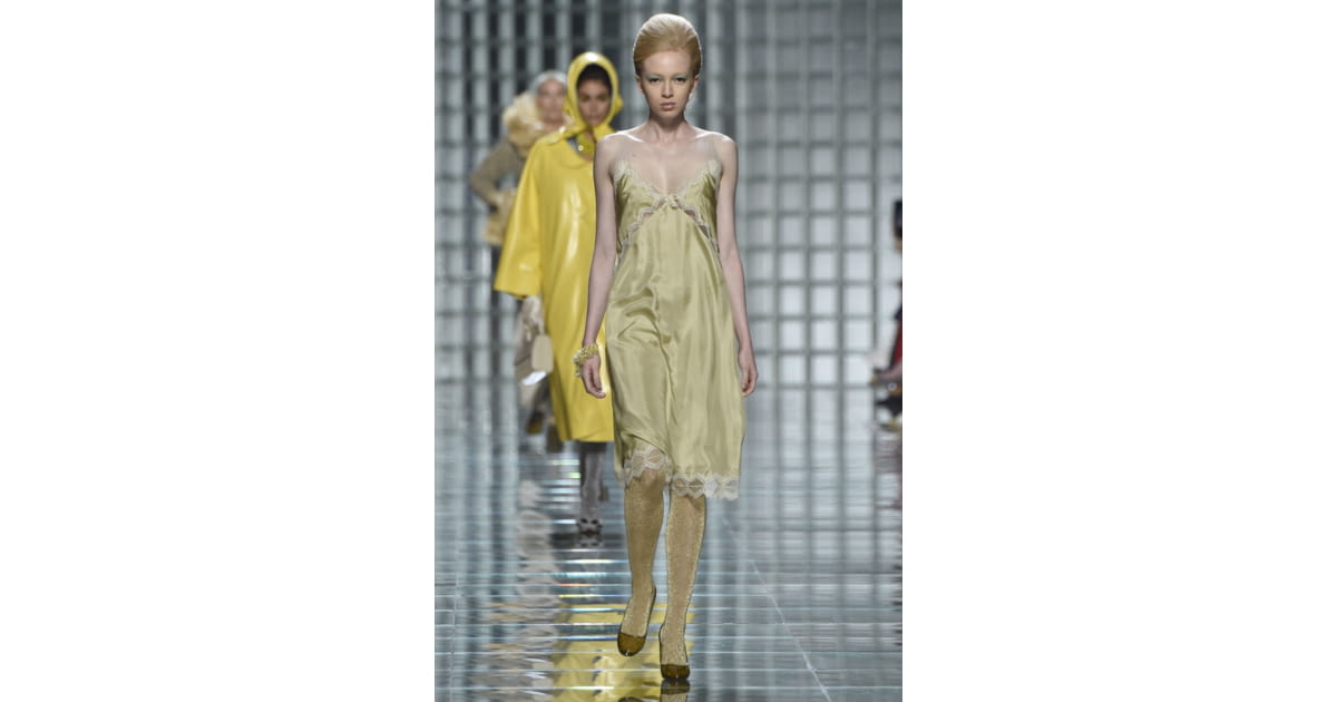 Marc Jacobs SS19 womenswear #1 - Tagwalk: The Fashion Search Engine