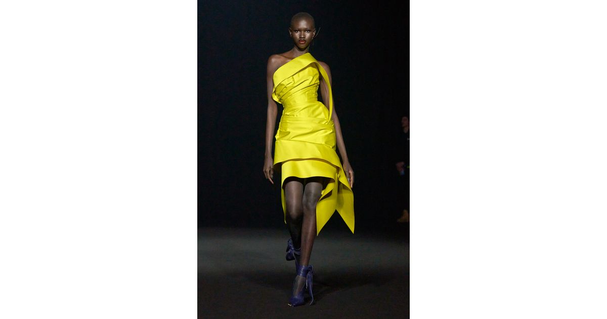 Mugler FW24 womenswear #30 - Tagwalk: The Fashion Search Engine