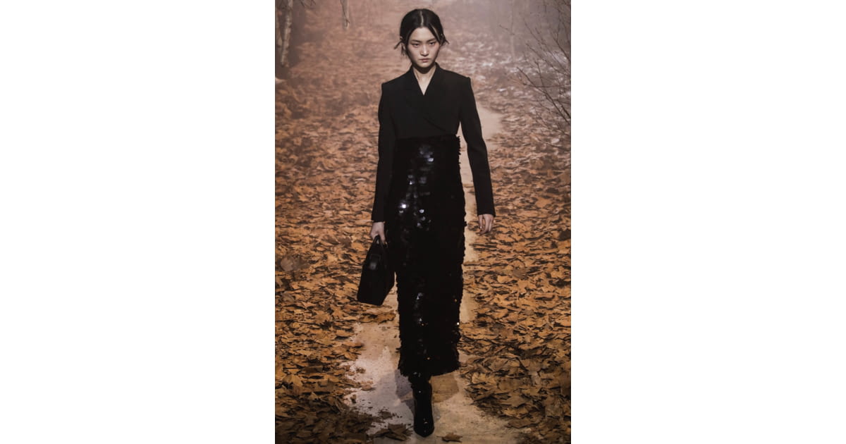 Off-White F/W 17 womenswear #26 - Tagwalk: The Fashion Search Engine