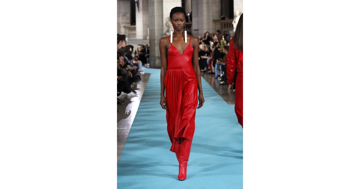 Off-White S/S 17 womenswear #10 - Tagwalk: The Fashion Search Engine