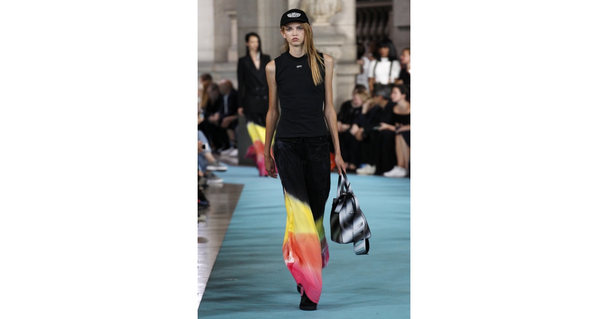 Off-White S/S 17 womenswear #28 - Tagwalk: The Fashion Search Engine