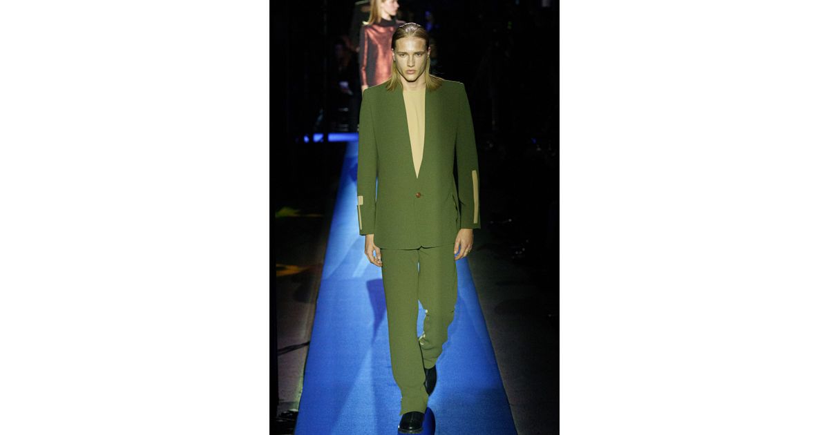 Pierre Cardin FW24 womenswear #15 - Tagwalk: The Fashion Search Engine