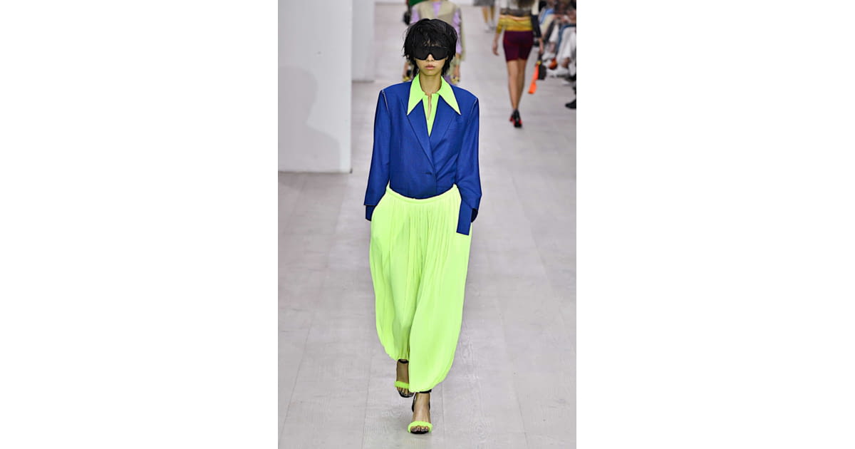 pushBUTTON SS20 womenswear #11 - Tagwalk: The Fashion Search Engine
