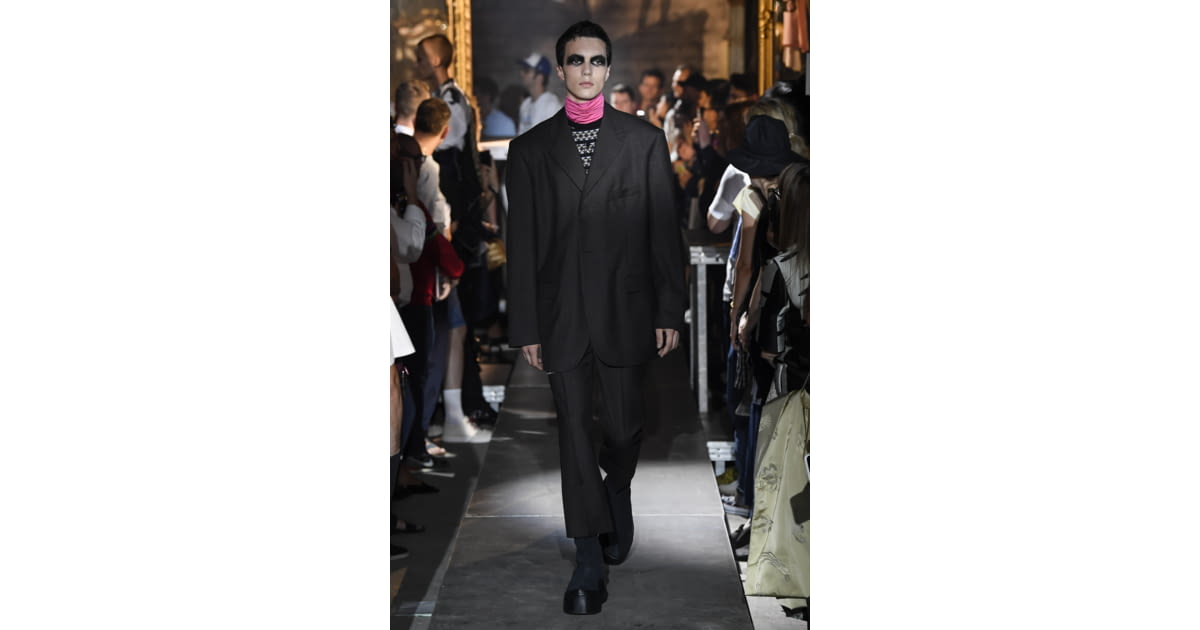Raf Simons S/S19 menswear #28 - Tagwalk: The Fashion Search Engine