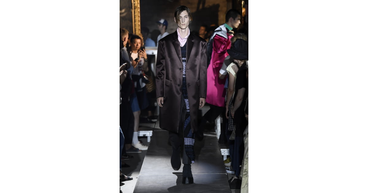 Raf Simons S/S19 menswear #33 - Tagwalk: The Fashion Search Engine