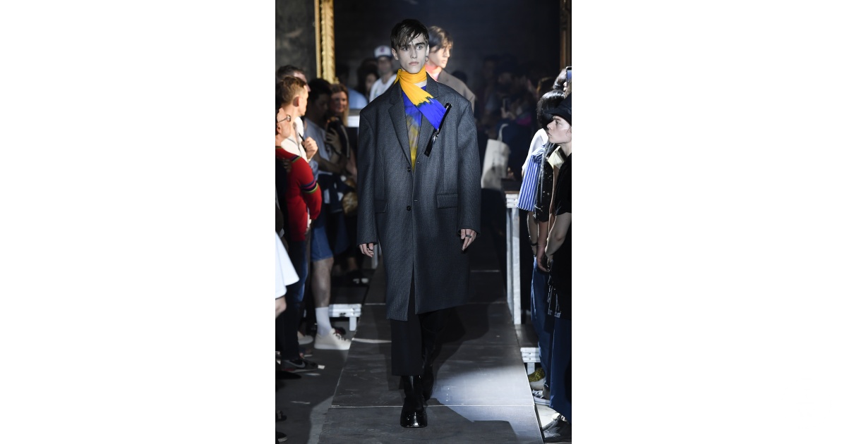 Raf Simons SS19 menswear #48 - Tagwalk: The Fashion Search Engine