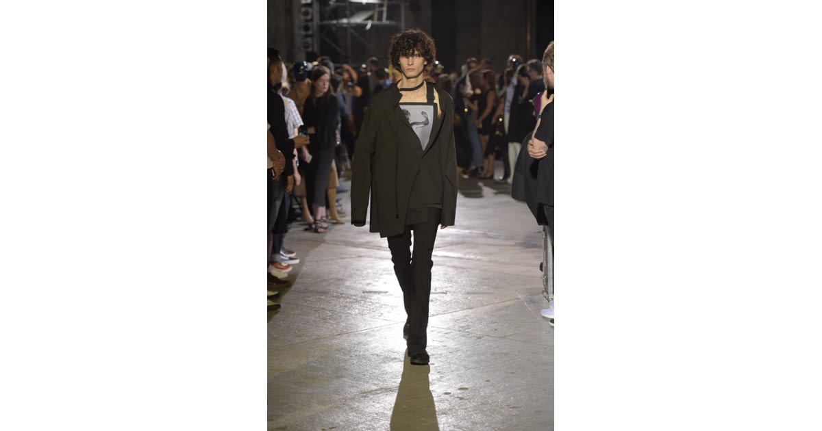 Raf Simons S/S 17 menswear #56 - Tagwalk: The Fashion Search Engine