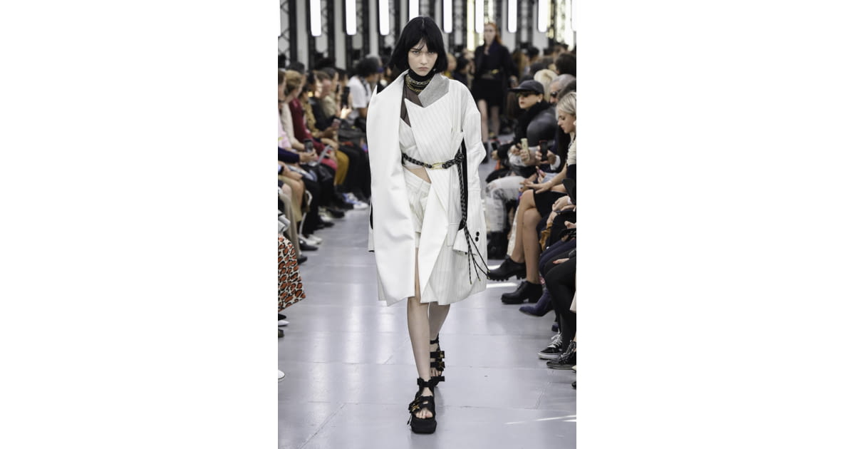 Sacai SS20 womenswear #12 - Tagwalk: The Fashion Search Engine