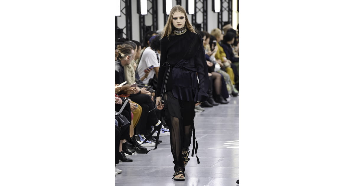 Sacai SS20 womenswear #30 - Tagwalk: The Fashion Search Engine