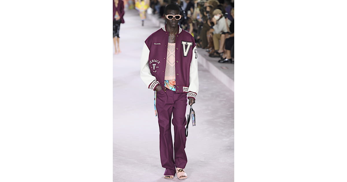 Versace SS22 womenswear #18 - Tagwalk: The Fashion Search Engine