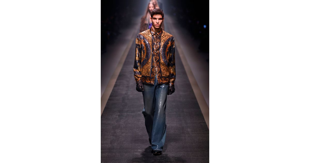 Versace FW25 womenswear #49 - Tagwalk: The Fashion Search Engine