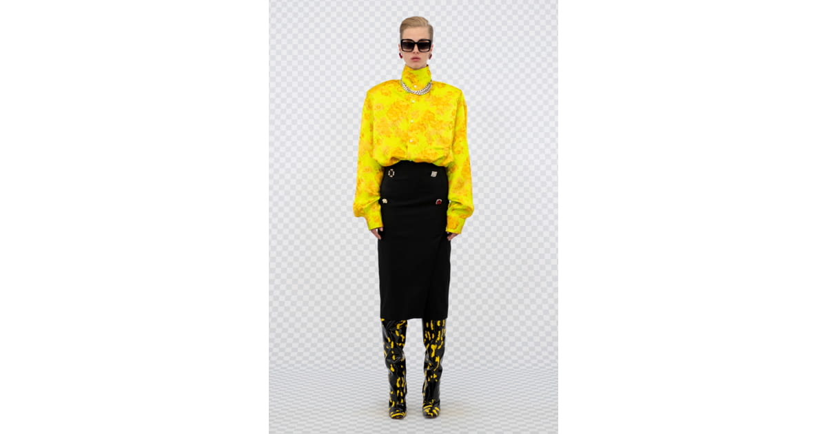 VETEMENTS SS22 womenswear #43 - Tagwalk: The Fashion Search Engine