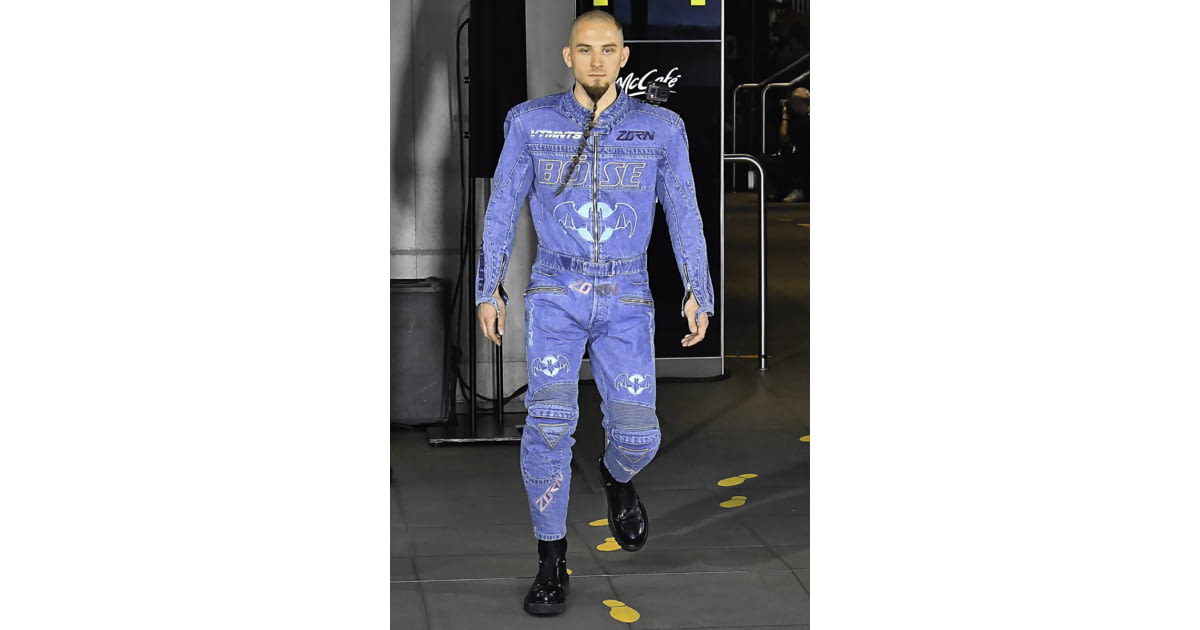 VETEMENTS SS20 menswear #10 - Tagwalk: The Fashion Search Engine